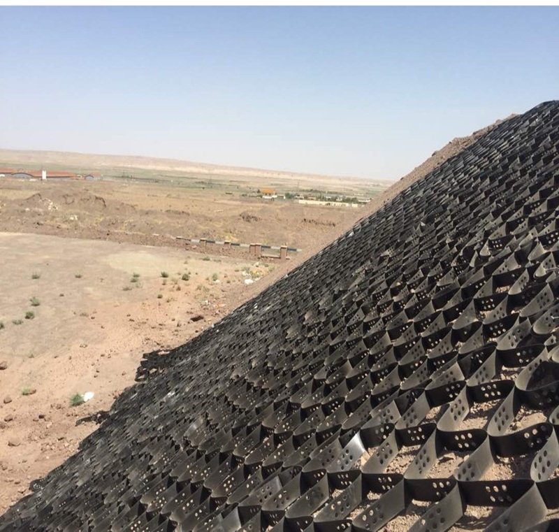 Slope Stabilization of Danieli Factory in Eshtehard - Geosakht Co